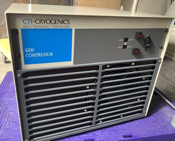 CTI-Cryogenics 8200 Compressorコンプレッサー