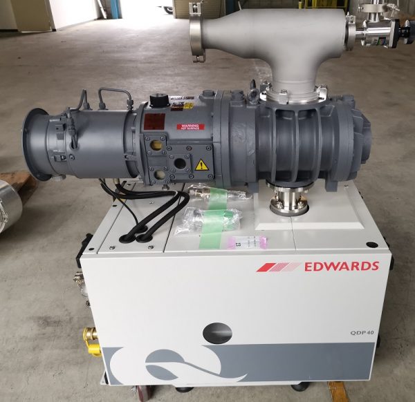 Edwards Dry pump QDP40