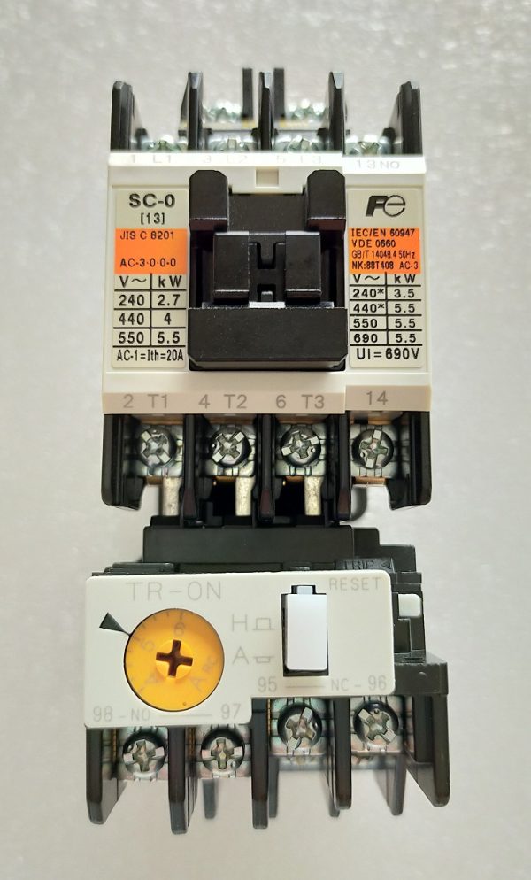 FFUJI MAGNETIC SWITCH SC-0 SC13AA 4A AC200V 1A