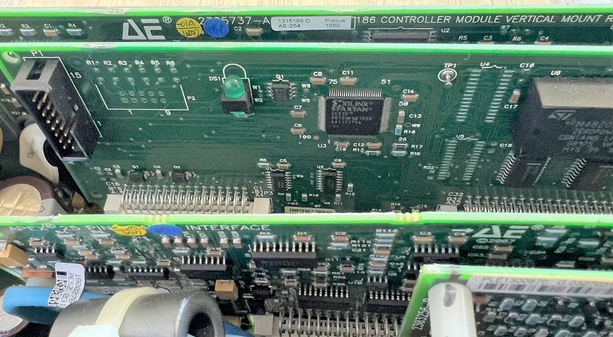 AE RF GENERATOR APEX 1513 13.56MHZ