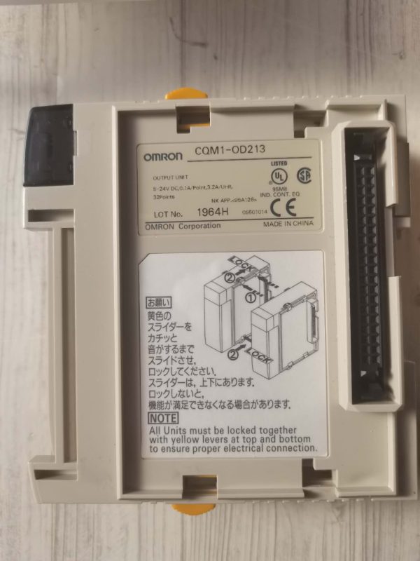 OMRON CQM1-OD213 OUTPUT UNIT