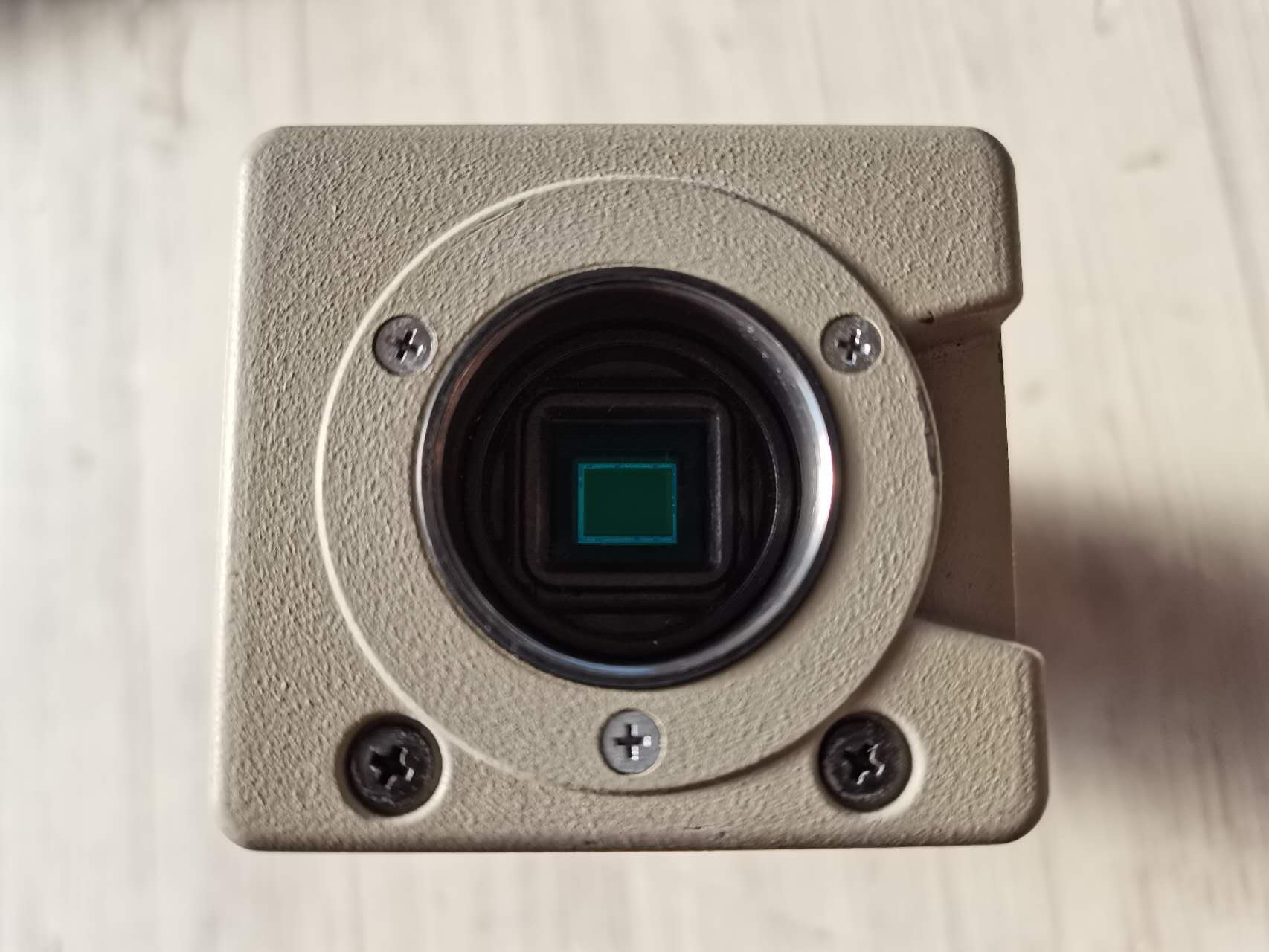 SONY DXC-107 COLOR VIDEO CAMERA