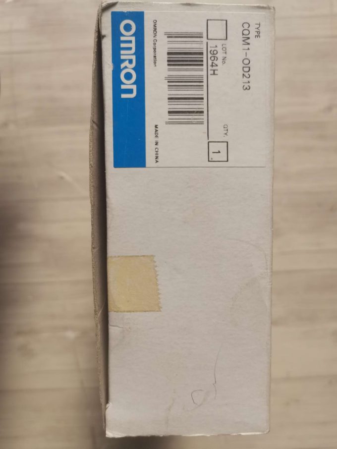 OMRON CQM1-OD213 OUTPUT UNIT