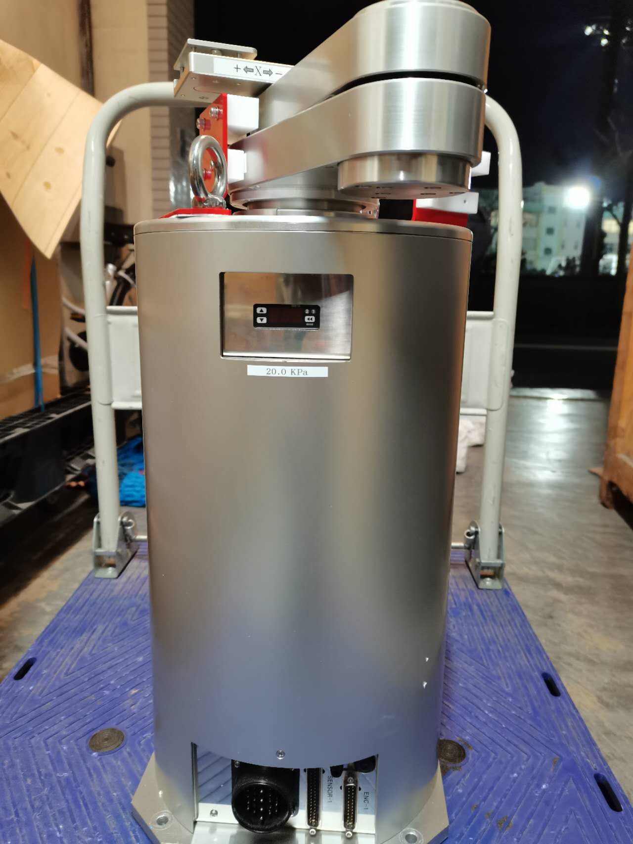 ASYST UTX-F5500-018 WAFER TRANSPORT ROBOT