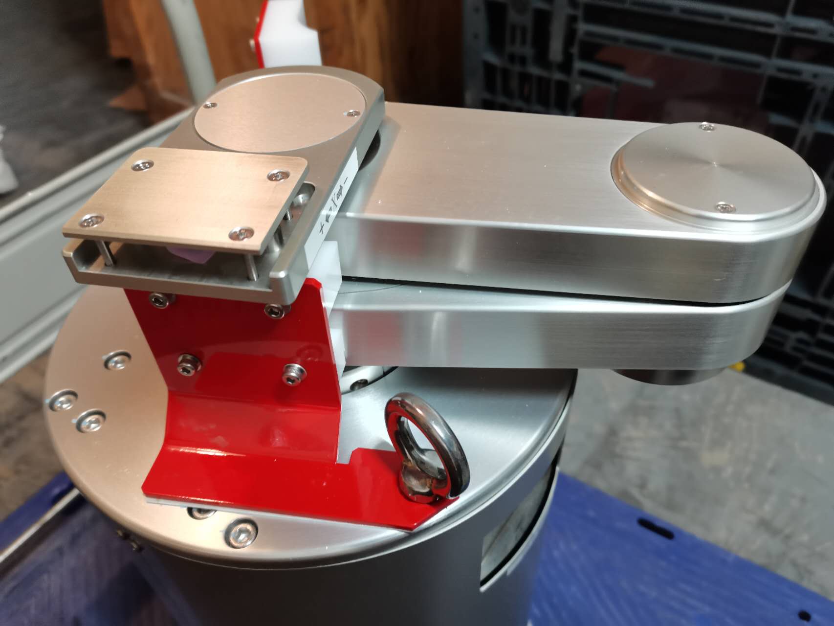 ASYST UTX-F5500-018 WAFER TRANSPORT ROBOT