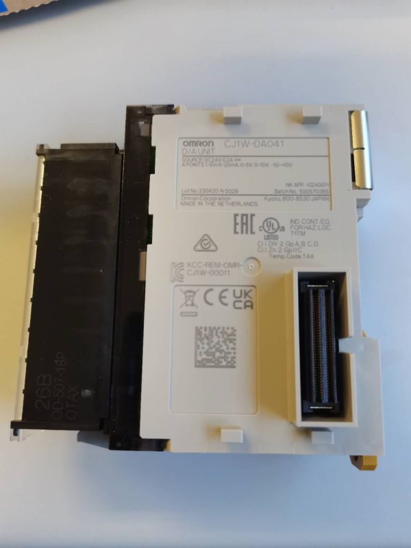 OMRON CJ1W-DA041 D/A UNIT