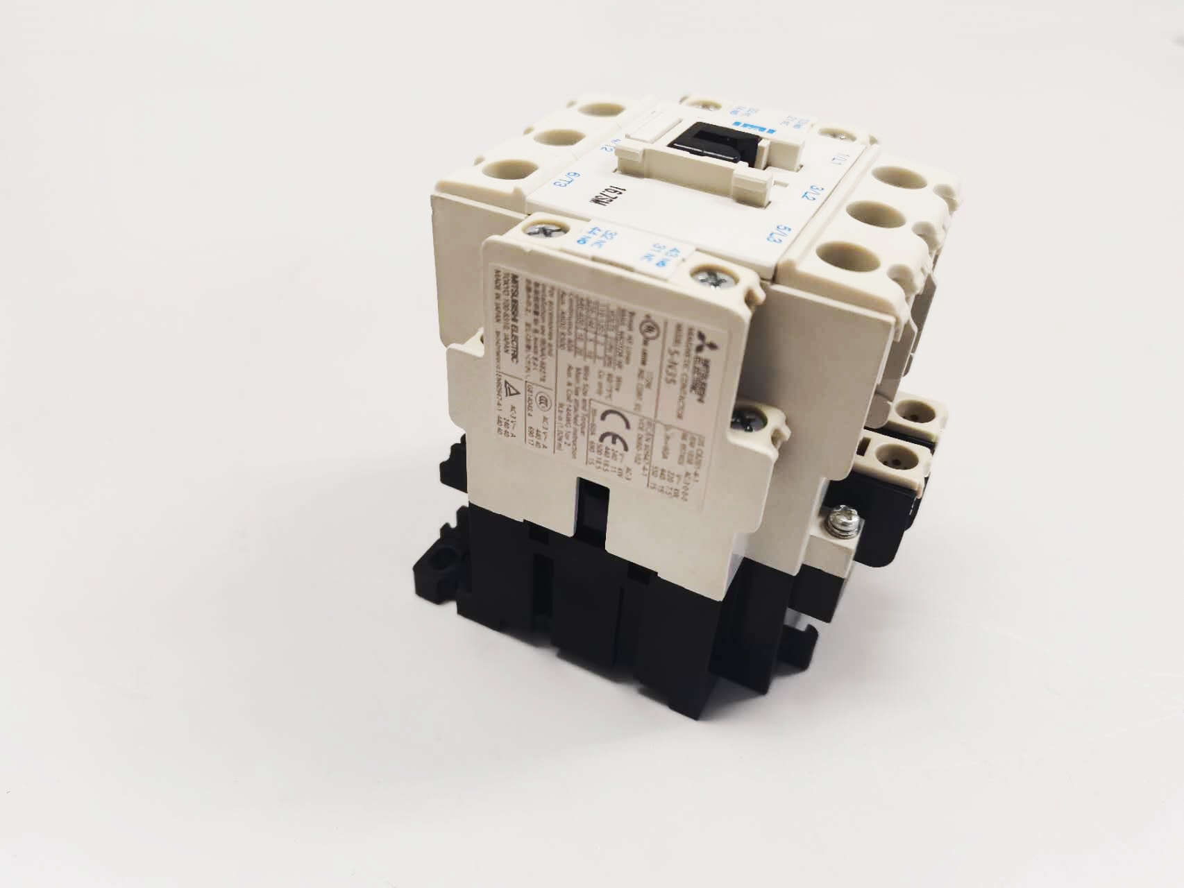 MITSUBISHI S-N35 MAGNETIC CONTACTOR