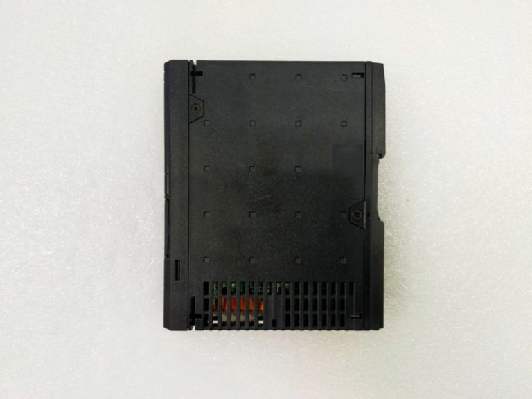 KEYENCE DT-80 DATA STORAGE TERMINAL